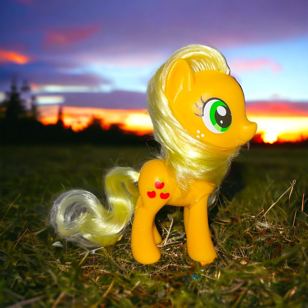 2010 My Little Pony Applejack G4 Orange Horse With Ye… - Gem